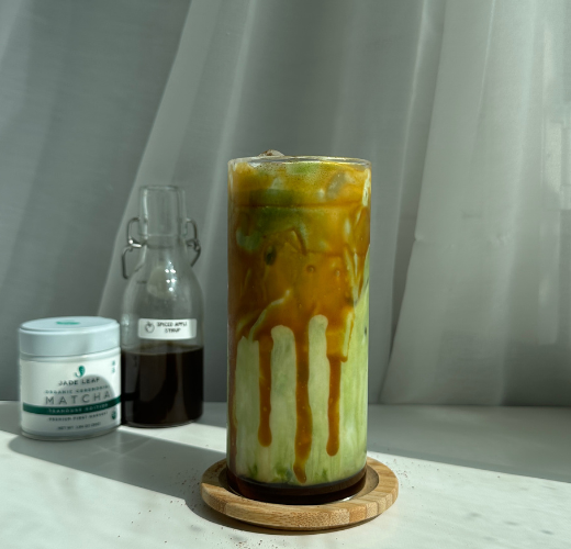 Caramel Apple Crisp Matcha Latte – Jade Leaf Matcha US