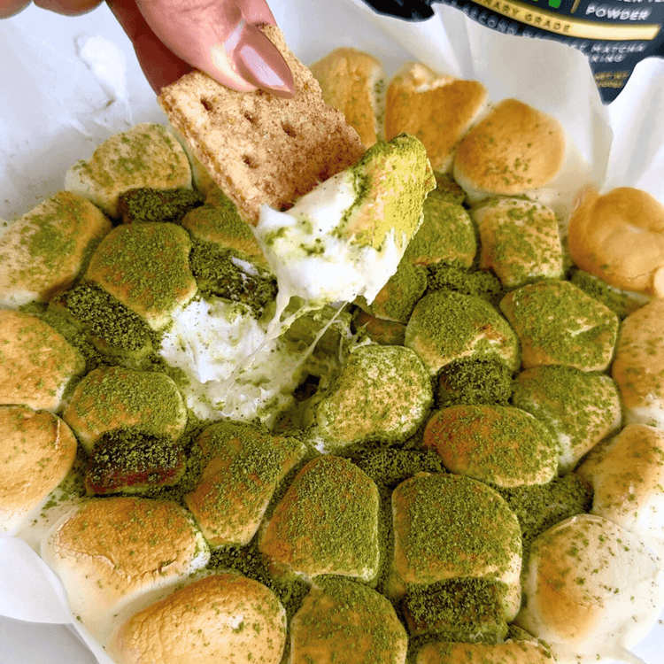 Easy & Delicious Matcha S'mores Dip with only 3 ingredients! 💚🍫 – Jade ...