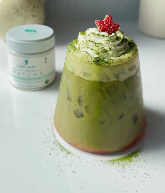 Festive Strawberry Matcha Latte – Jade Leaf Matcha