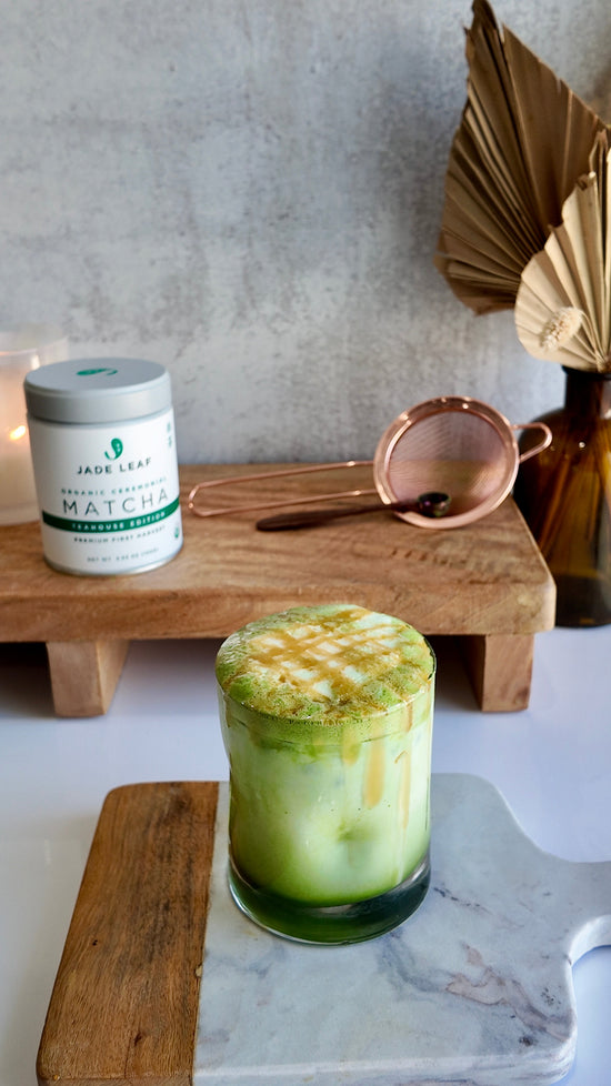 Iced Matcha Caramel Macchiato 💚 – Jade Leaf Matcha US